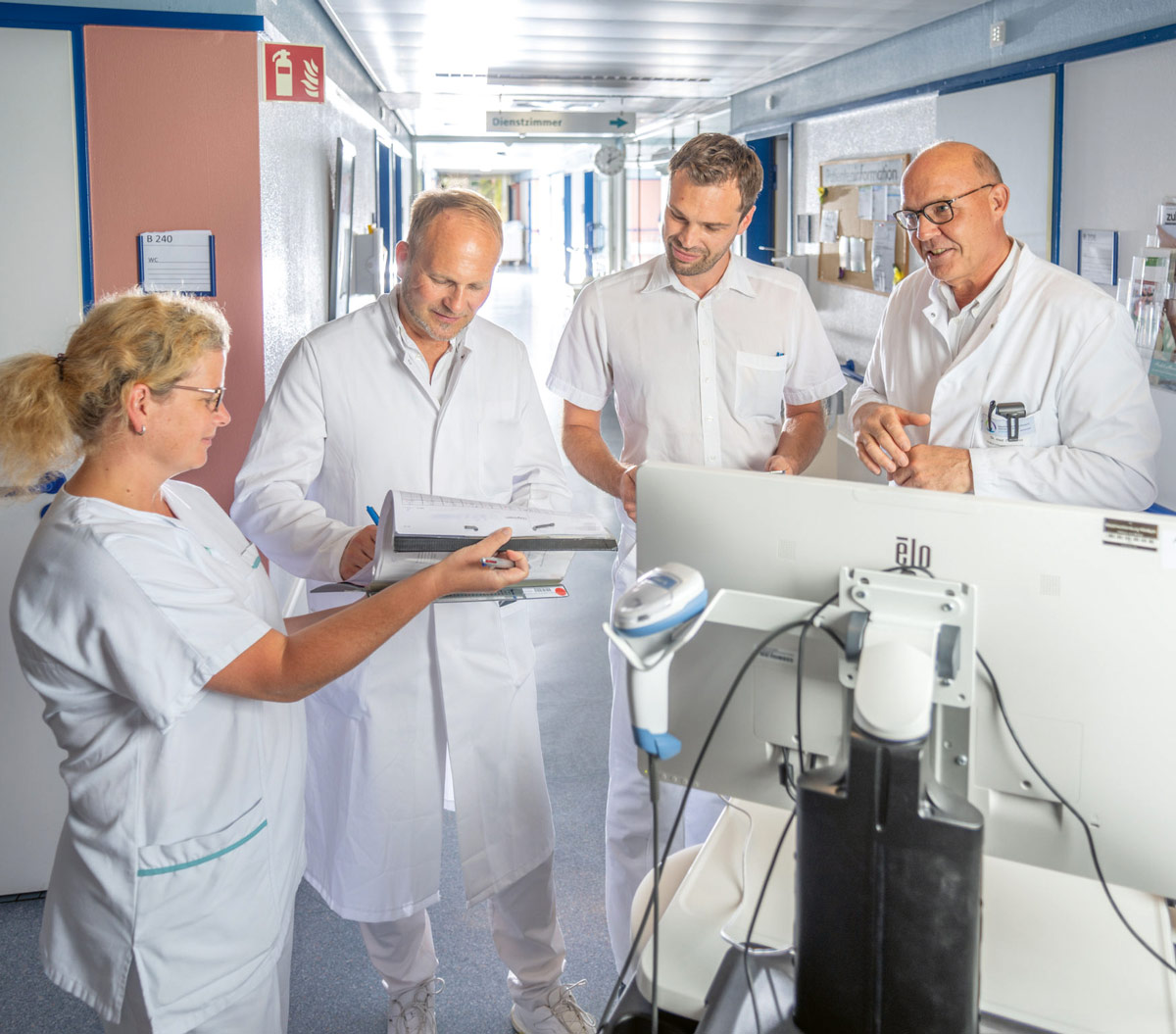 450 künstliche gelenke im Jahr – Journal eins